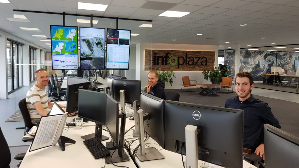 Infoplaza / Voorspelt wereldwijd het weer - EigenHoutje Magazine